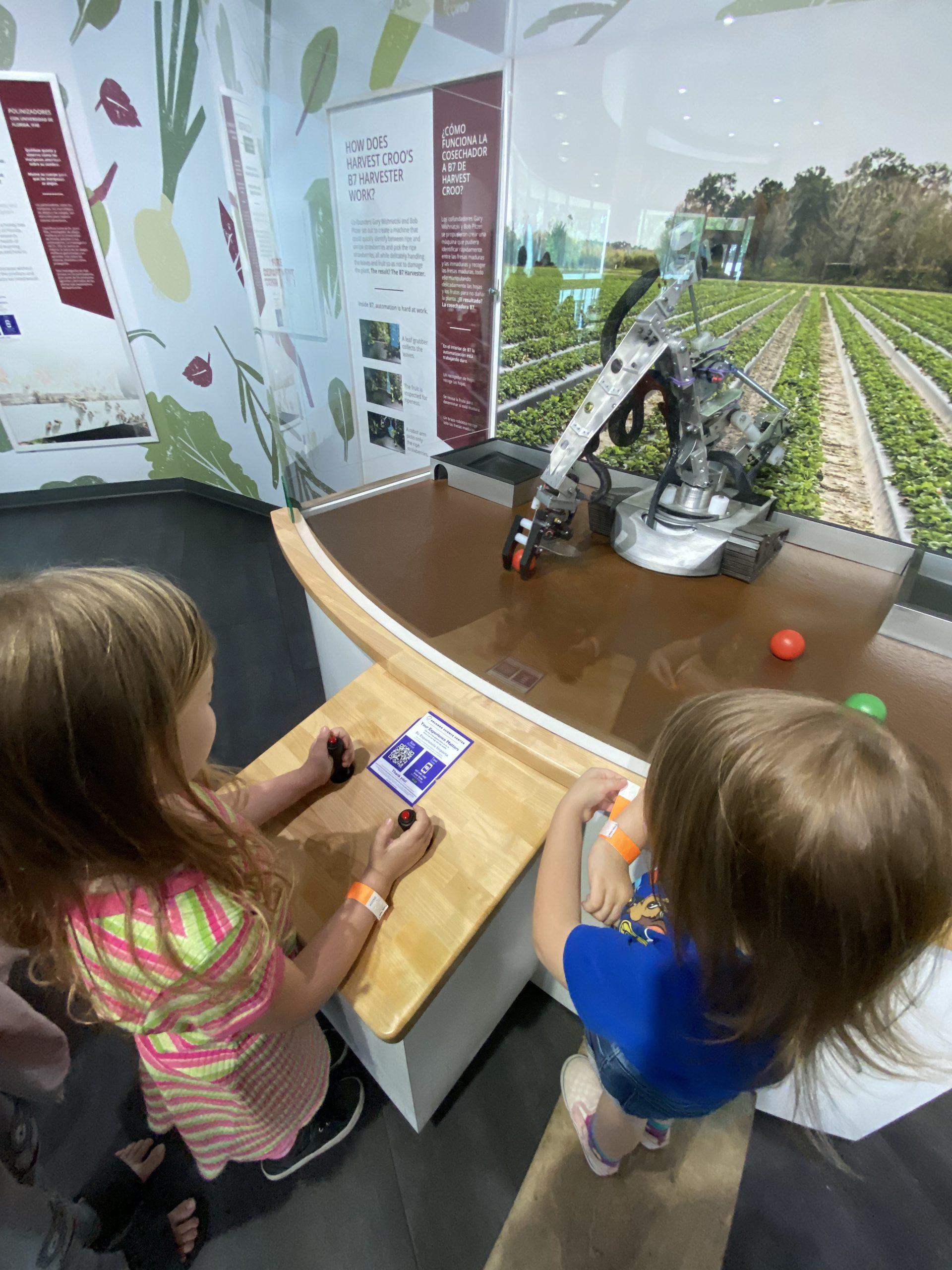Things to do Around Orlando: The Orlando Science Center